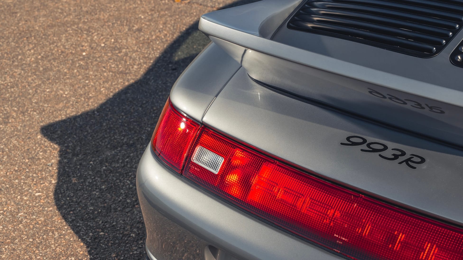 Is this Paul Stephens Porsche 911 the best 993 restomod ever? | Top Gear