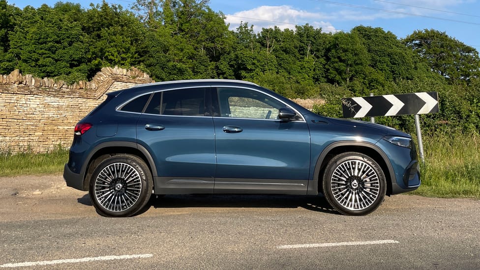 Mercedes Benz EQA 250 AMG Line Premium Plus - long-term review 2025 ...