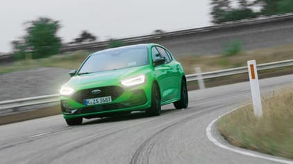You can now get a factory-fit Track Pack for the Ford Focus ST | Top Gear