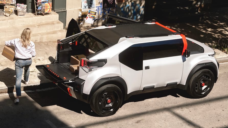 The Citroen Oli is an oddball electric concept we can’t help but love ...