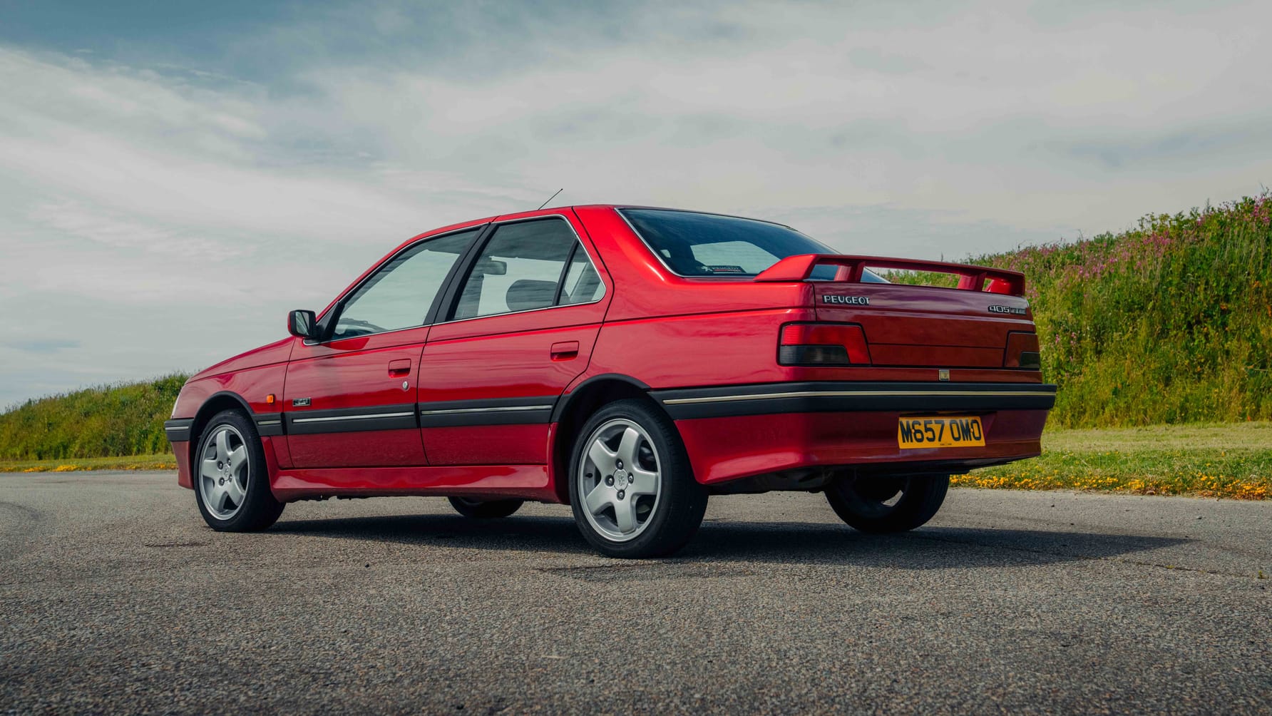 Progress report: 1994 Peugeot 405 Mi16 vs 2022 Peugeot 508 PSE | Top Gear