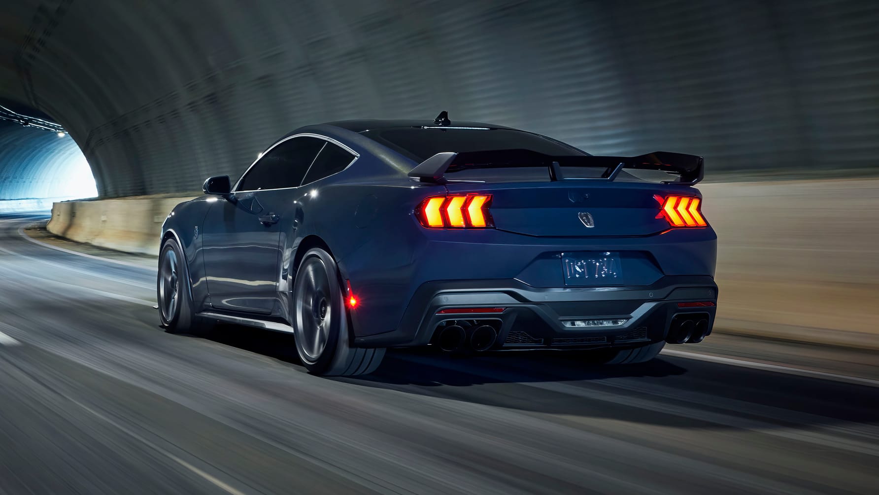 The Mustang Dark Horse is Ford’s factory-built, track-day monster | Top ...