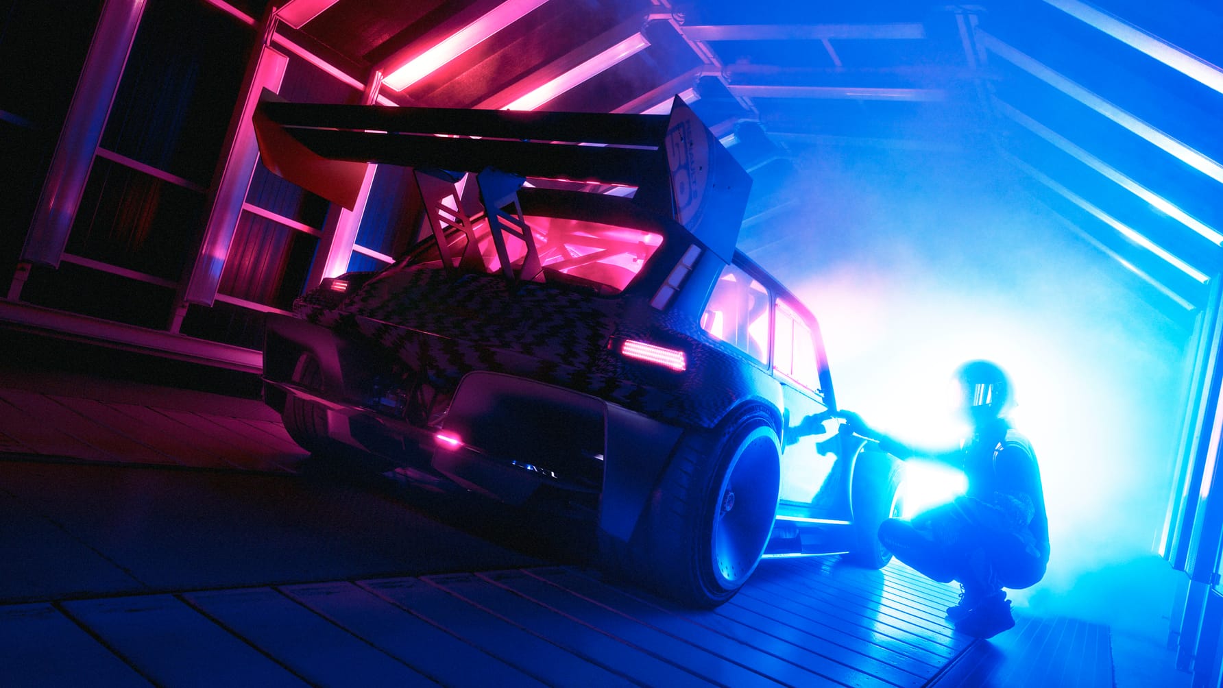 Woah, Renault’s preparing an electric 5 concept with a big wing | Top Gear