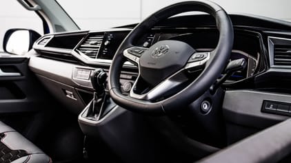 Volkswagen Transporter Interior Layout & Technology | Top Gear