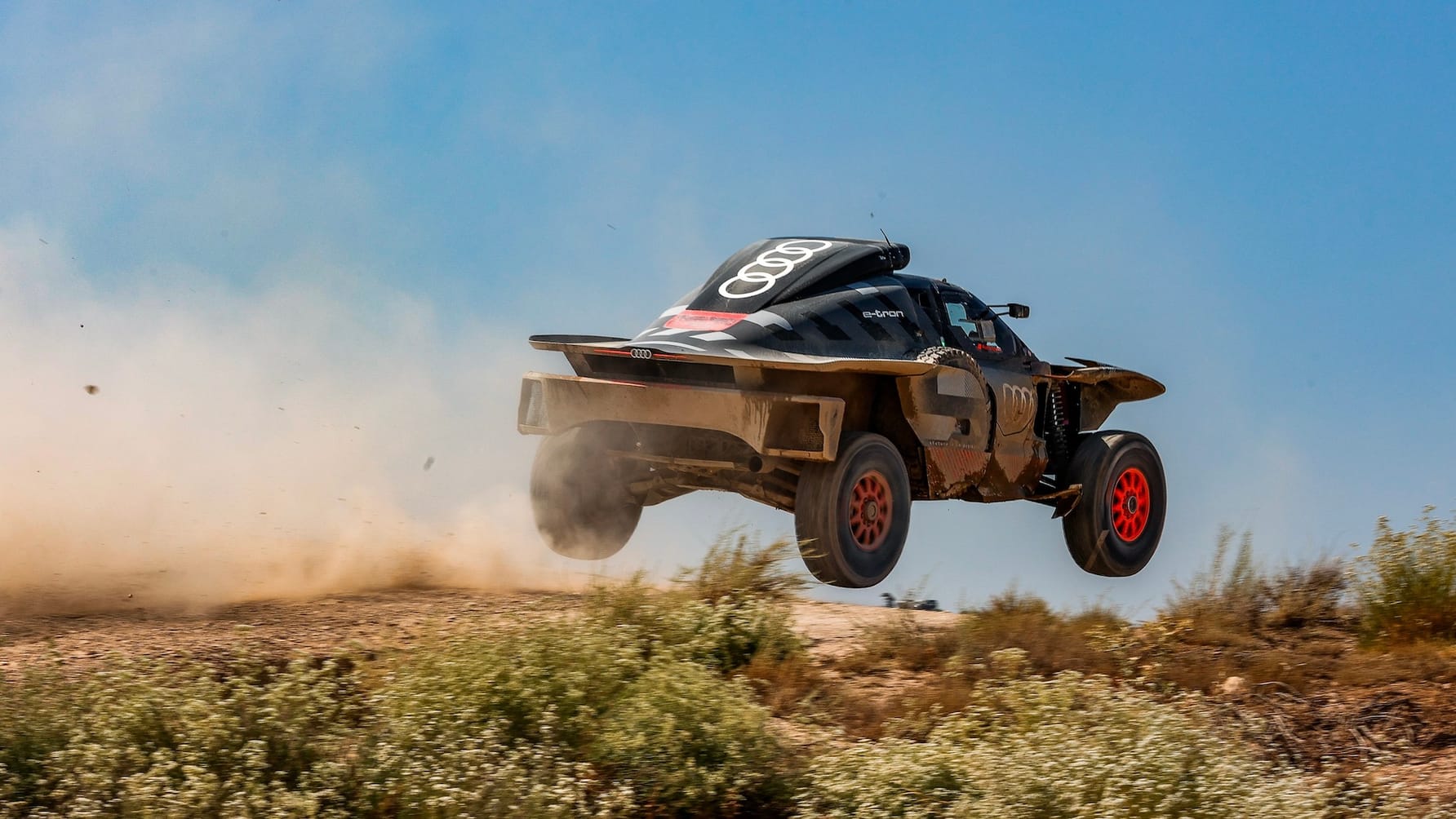 Audi’s mad RS Q e-tron off-road racer is now even quicker | Top Gear