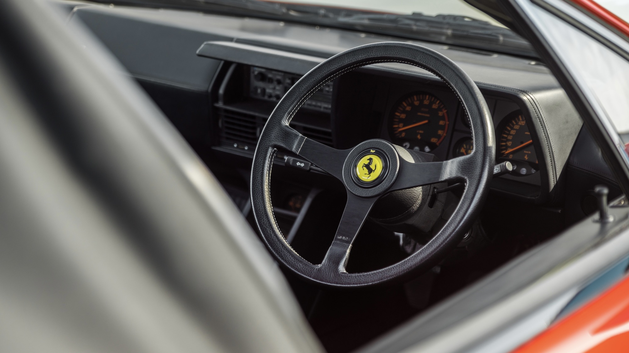 Ferrari Testarossa 2022 Interior