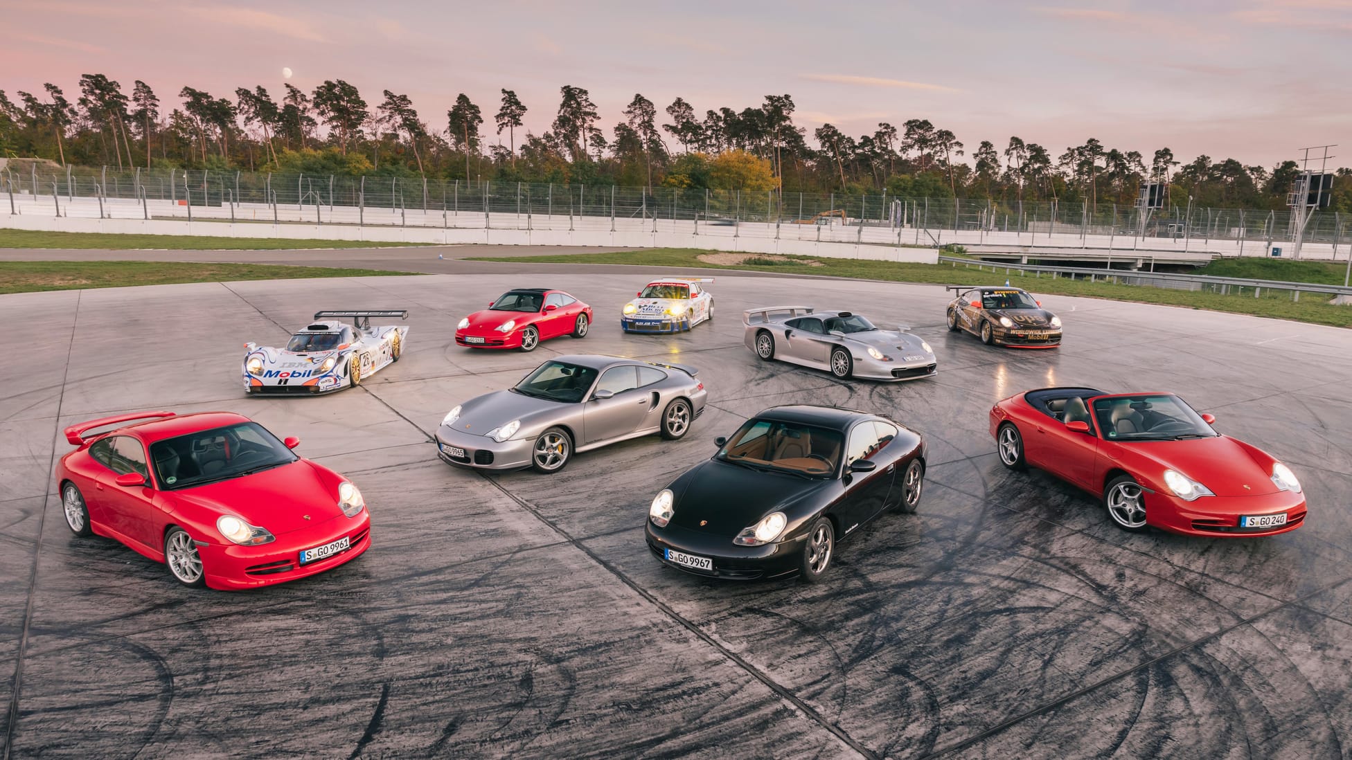 Egg shortage? Here's a load of 996-generation Porsche 911s with *those ...