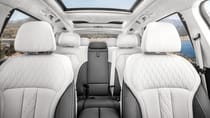 BMW X7 Interior Layout & Technology | Top Gear
