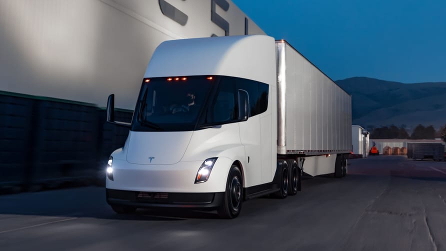 The Tesla Semi truck is finally ready, and Pepsi gets the first ones ...