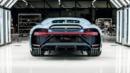 The final Chiron variant has been revealed: the one-off Bugatti Chiron ...