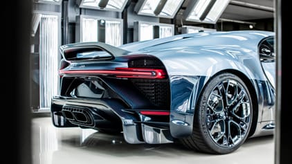 The final Chiron variant has been revealed: the one-off Bugatti Chiron ...