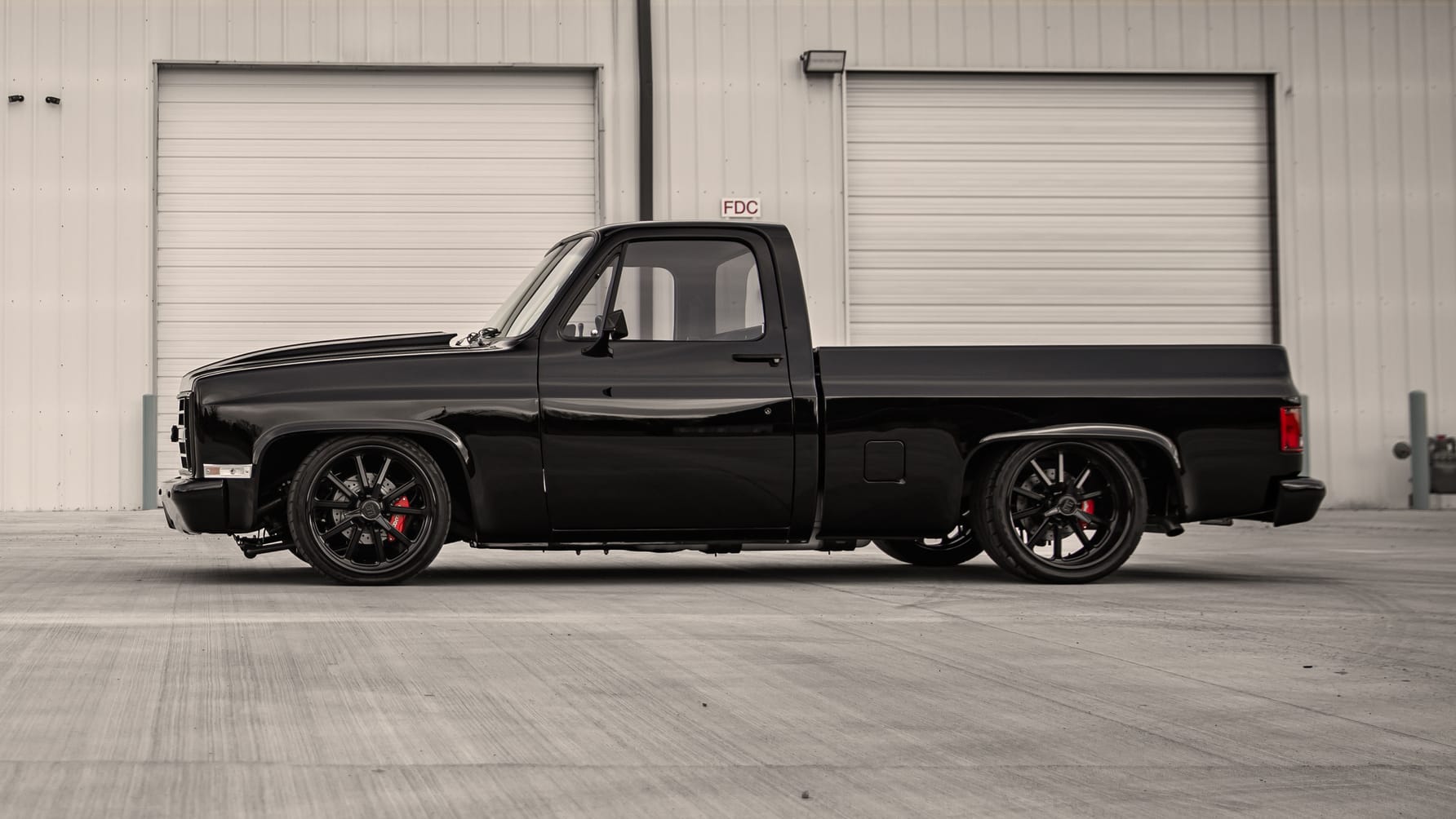 This amazing Chevy C10 pick-up has been restored with a 325bhp V8 | Top ...