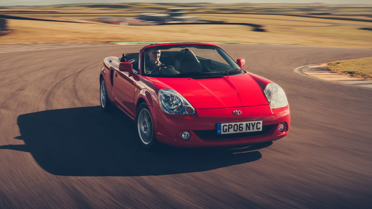 Revealed: the ten most exported cars from the UK to the USA in 2022 ...