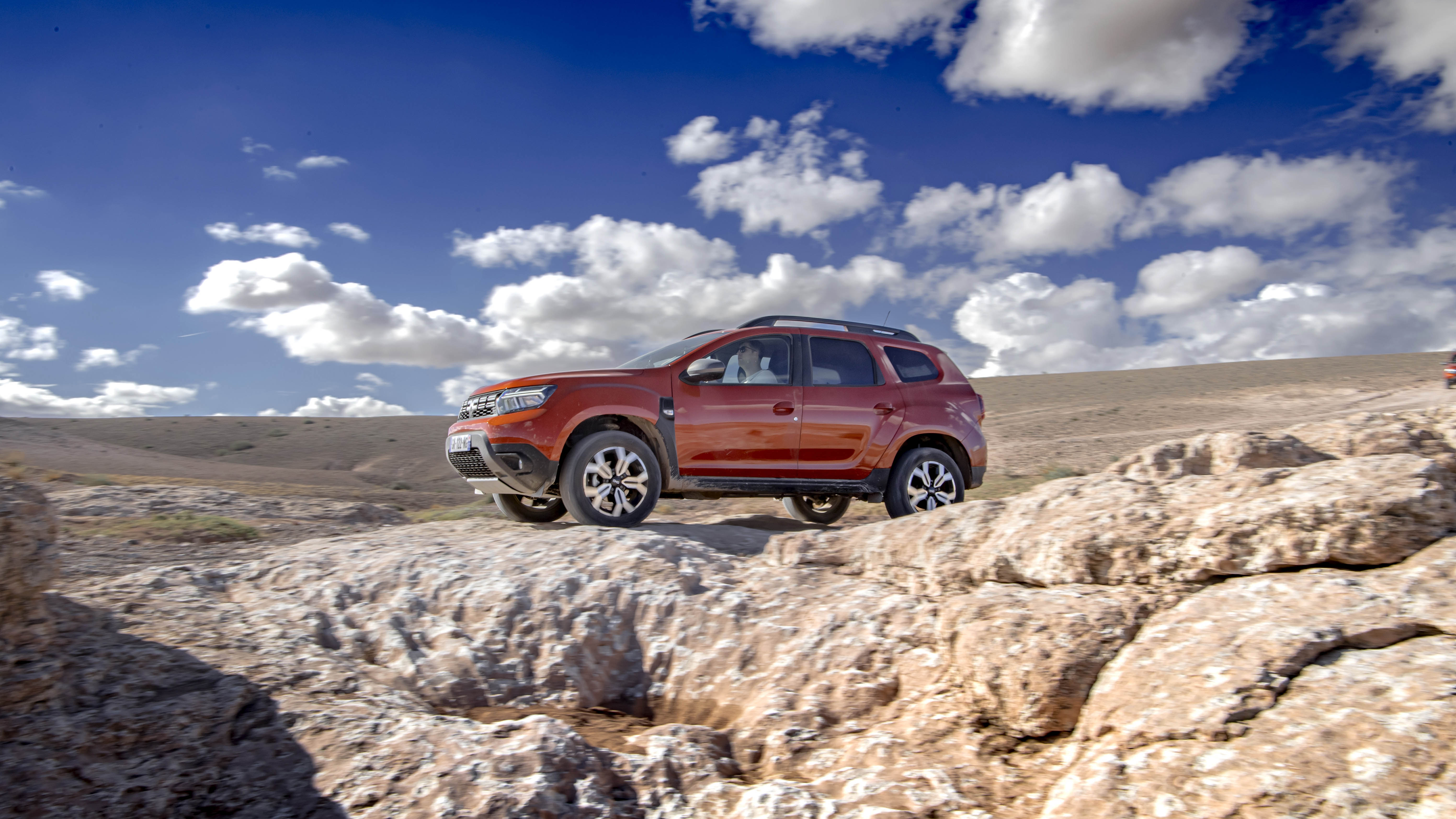 Pic of the day: Dacia’s new tripod-spec Duster in the desert | Top Gear