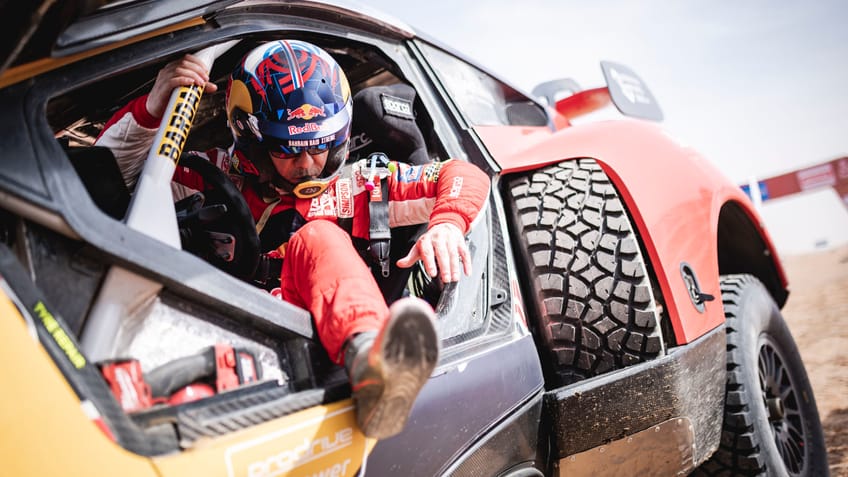 Your eight-step guide to drive and survive as a desert racer | Top Gear