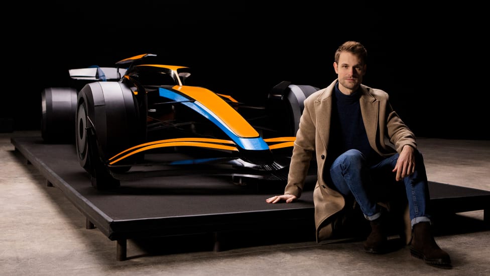 Artist creates full-size McLaren F1 car entirely out of paper | Top Gear