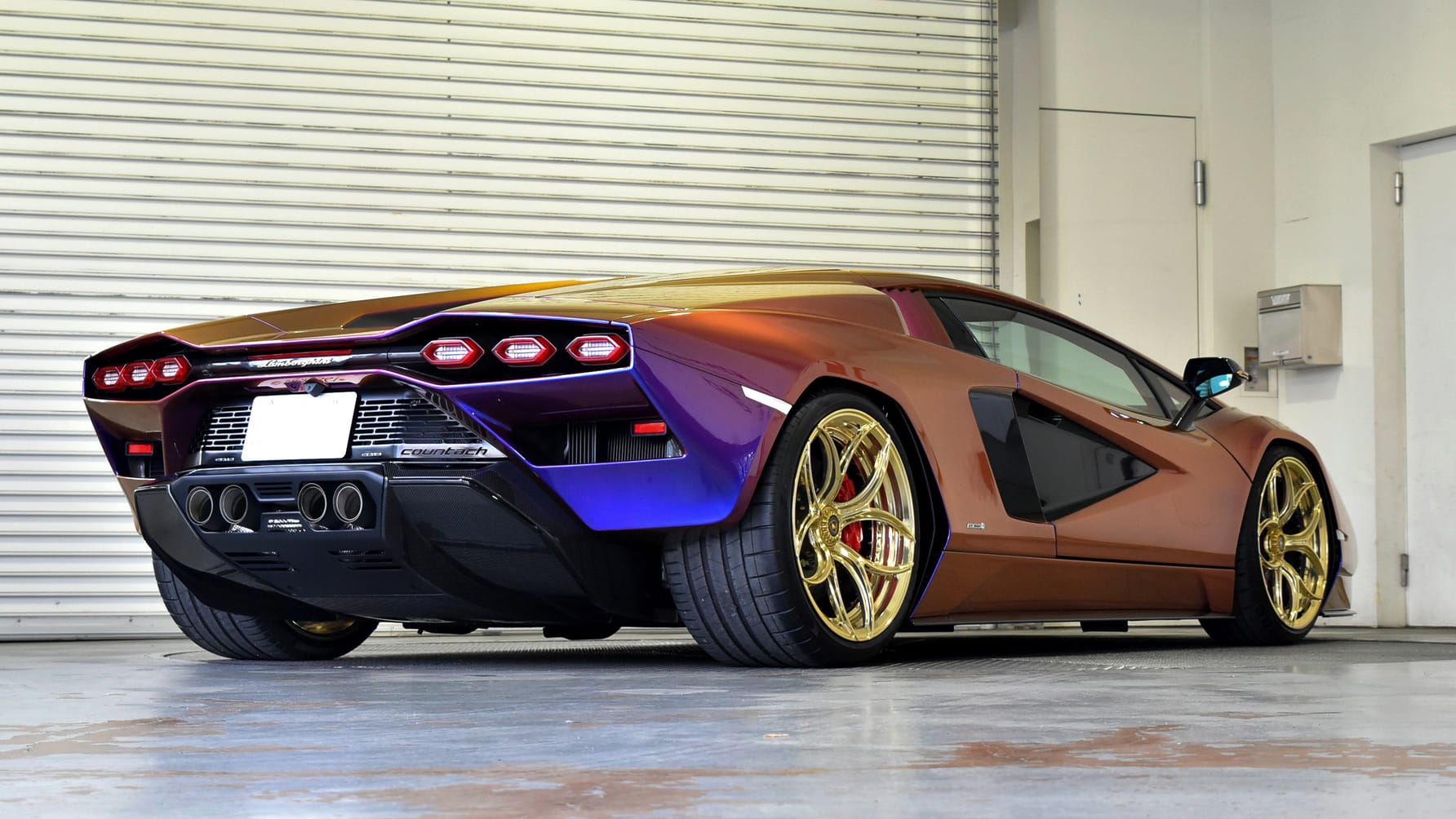 Woah, check out this modified new-gen Lamborghini Countach | Top Gear