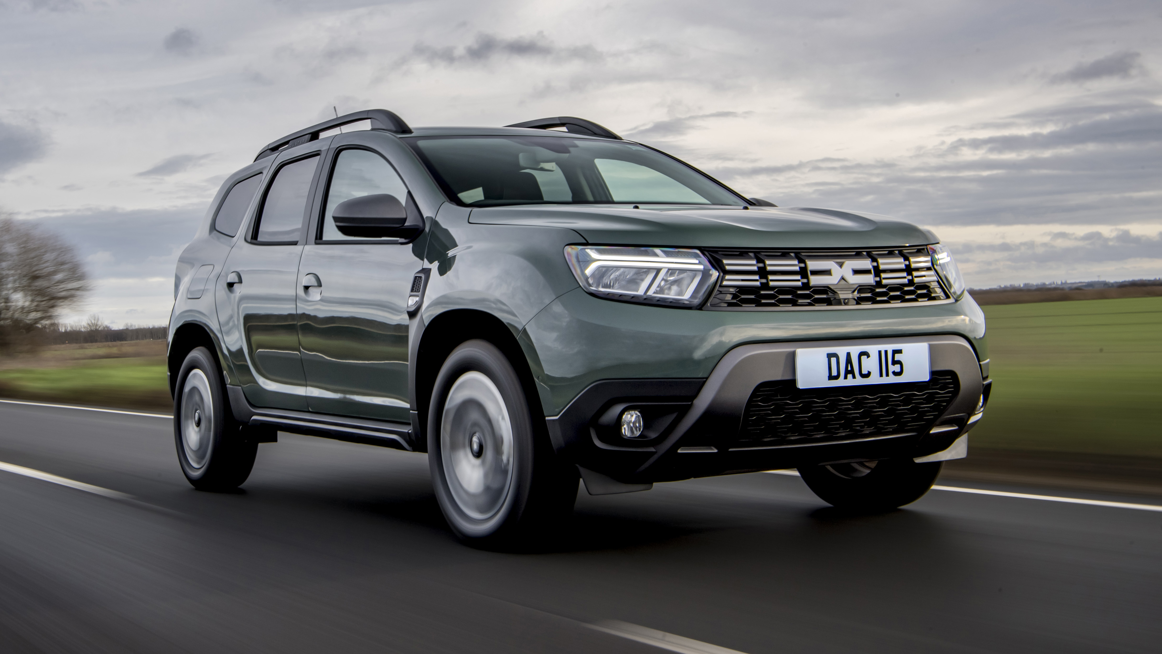 Dacia Duster (2017-2024) Review 2025 | Top Gear