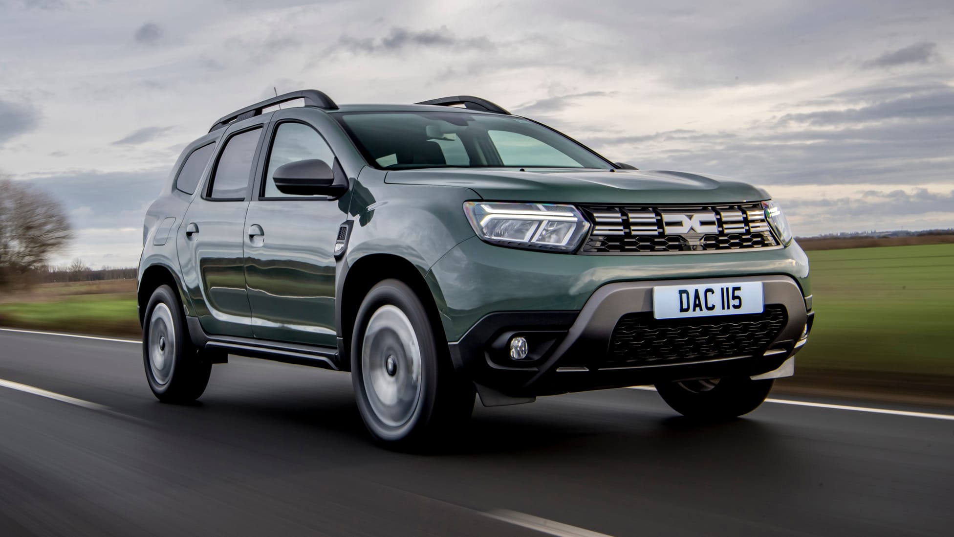 Dacia Duster (2017-2024) Driving, Engines & Performance | Top Gear