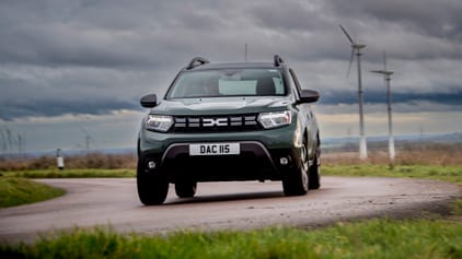Dacia Duster (2017-2024) Driving, Engines & Performance | Top Gear