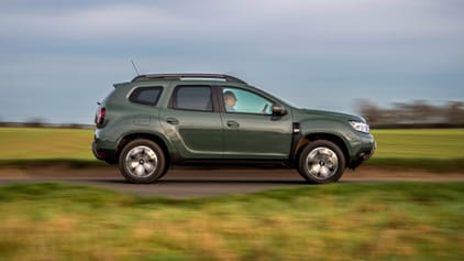 Dacia Duster (2017-2024) Driving, Engines & Performance | Top Gear