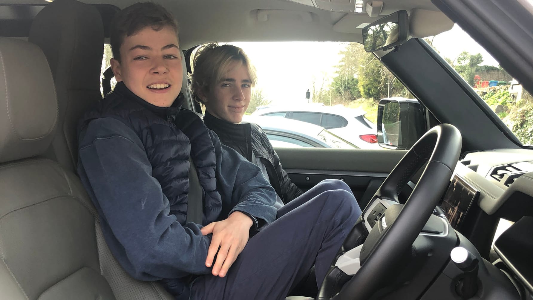 Land Rover Defender 90 - long-term review - Report No:9 2025 | Top Gear