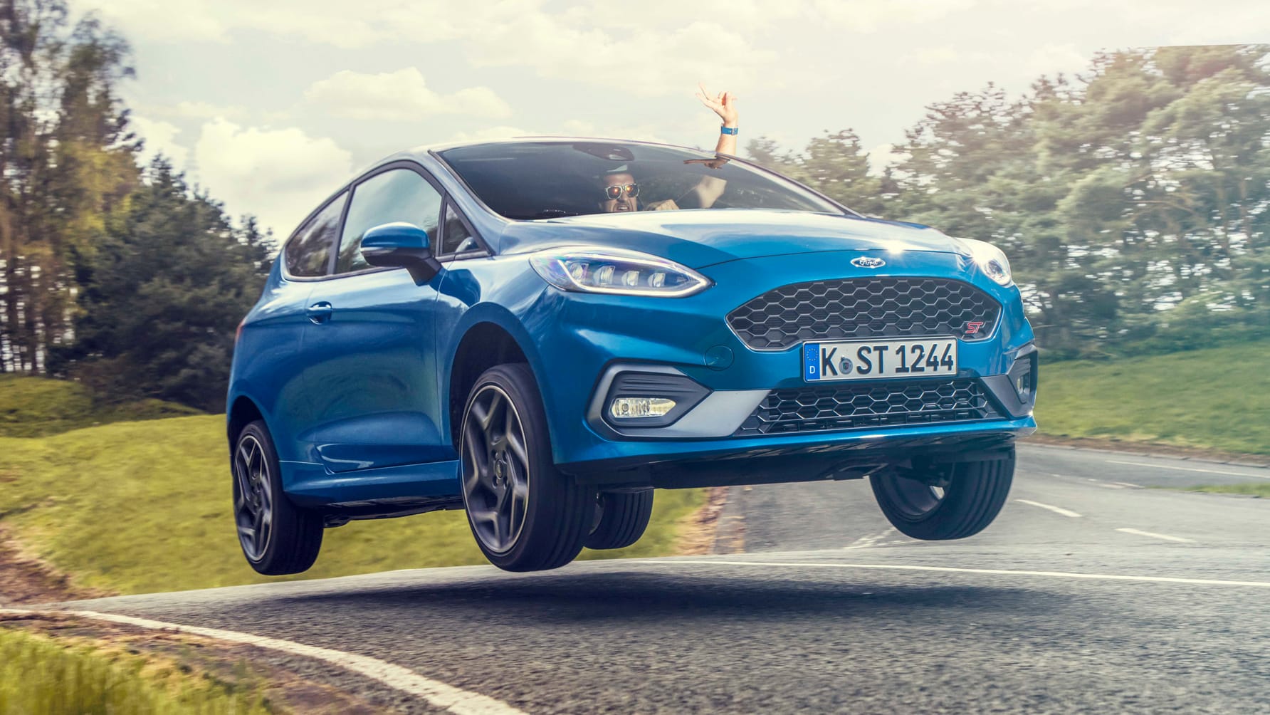 UK drivers spend an average of £438k on their cars over lifetime, says ...