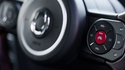 Ineos Grenadier Driving, Engines & Performance | Top Gear