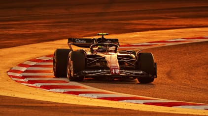 Gallery: the best images from F1 testing in Bahrain | Top Gear