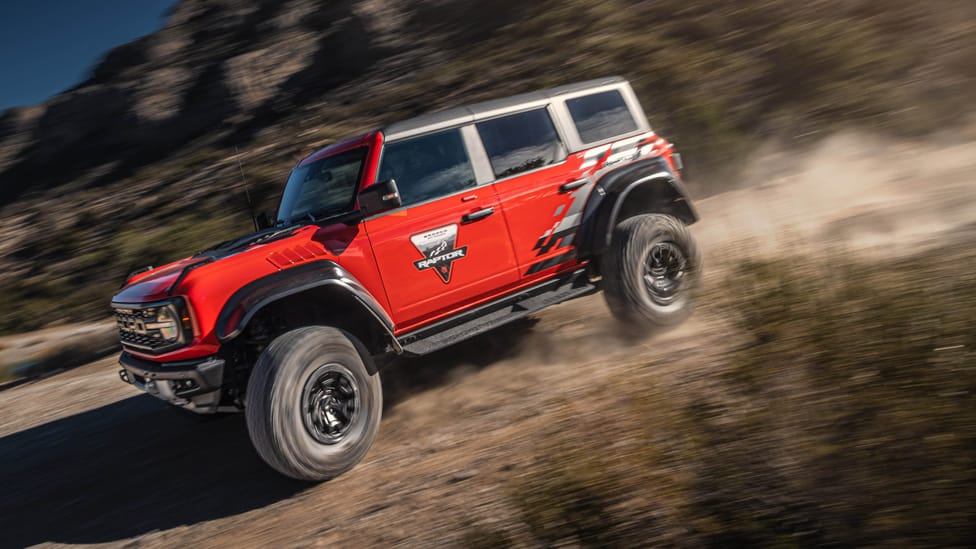 Bronco Raptor buyers in the US now get a free day of Baja dune-bashing ...