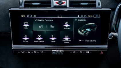 DS 7 Interior Layout & Technology | Top Gear