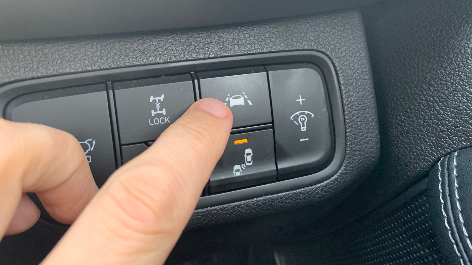 Top Gear’s Top 9: what’s the most annoying car tech? | Top Gear