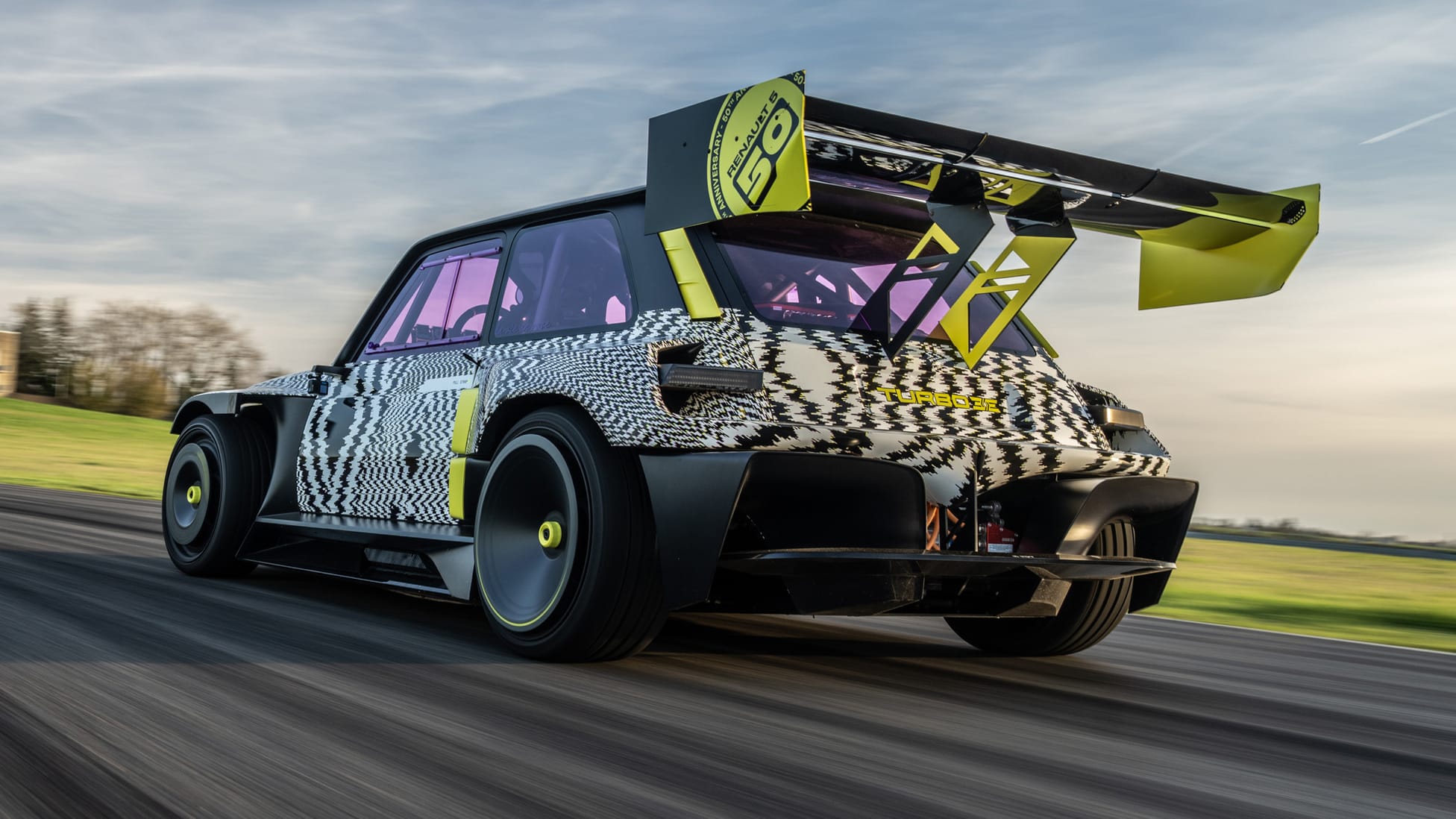 Renault R5 Turbo 3E review: electric drift machine proves the hot hatch ...