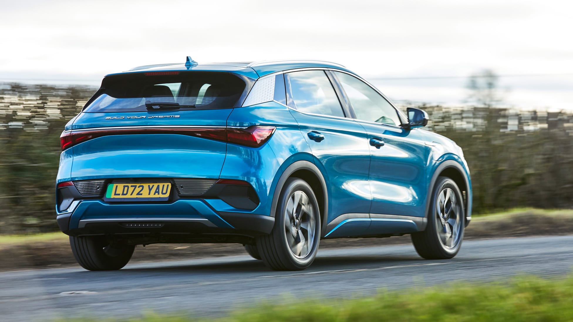 BYD Atto 3 Interior Layout & Technology | Top Gear