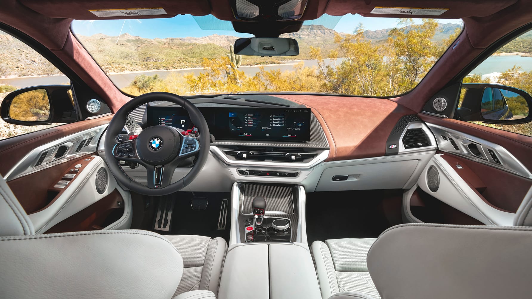 BMW XM Interior Layout & Technology | Top Gear