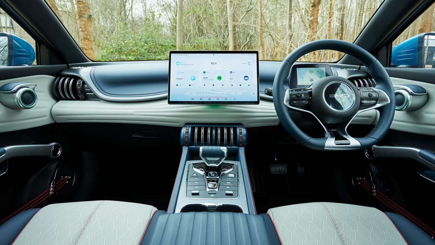 BYD Atto 3 Interior Layout & Technology | Top Gear