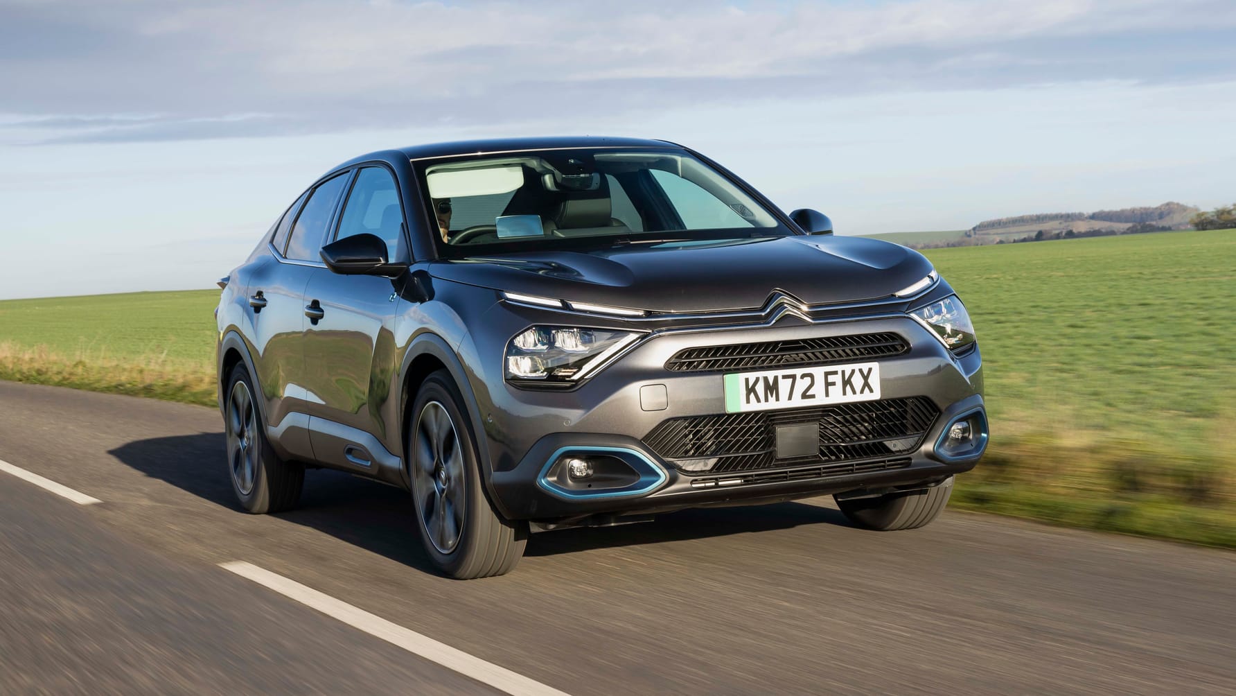 Citroen e-C4 X review: segment-straddling EV embraces space and comfort ...