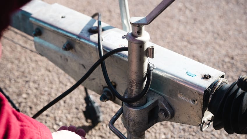 Top Gear's brief guide to towing a trailer | Top Gear