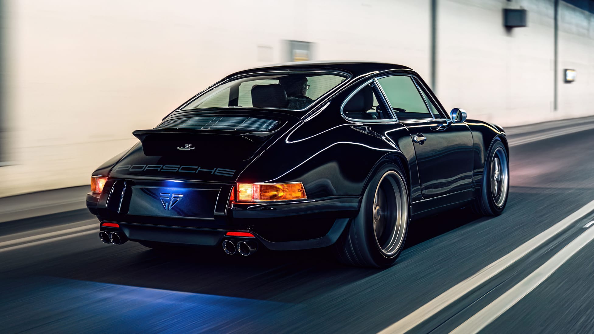 This is a 400bhp lightweight, air-cooled restomod 964 Porsche 911 | Top ...