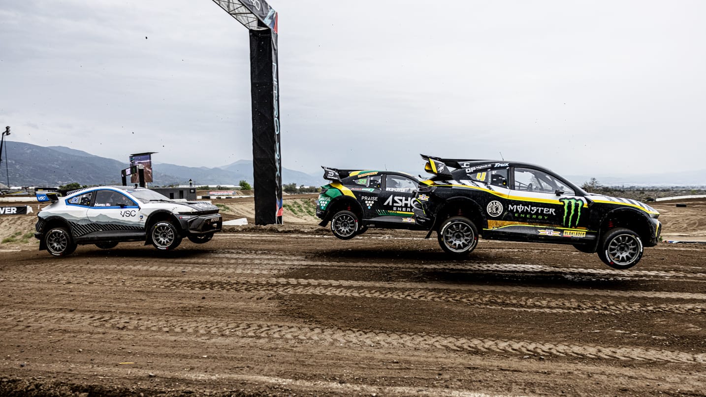 Faster than a Formula One car: ride onboard the 1,000bhp Nitro RX FC1-X ...