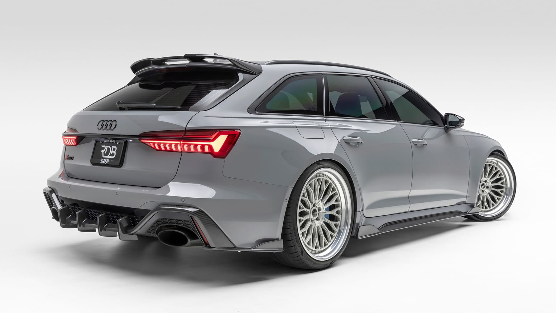 We’re liking this Audi RS6 on retro wheels | Top Gear