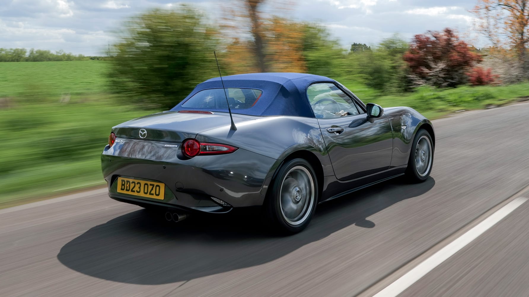 This limited edition Mazda MX-5 Kizuna is special for three reasons ...
