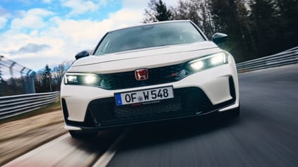 Watch the Honda Civic Type R rip a new Nurburgring lap record | Top Gear