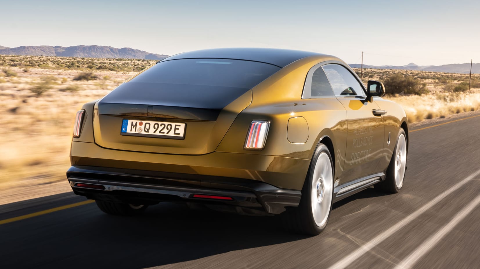 Seven things we learned driving the new Rolls-Royce Spectre | Top Gear