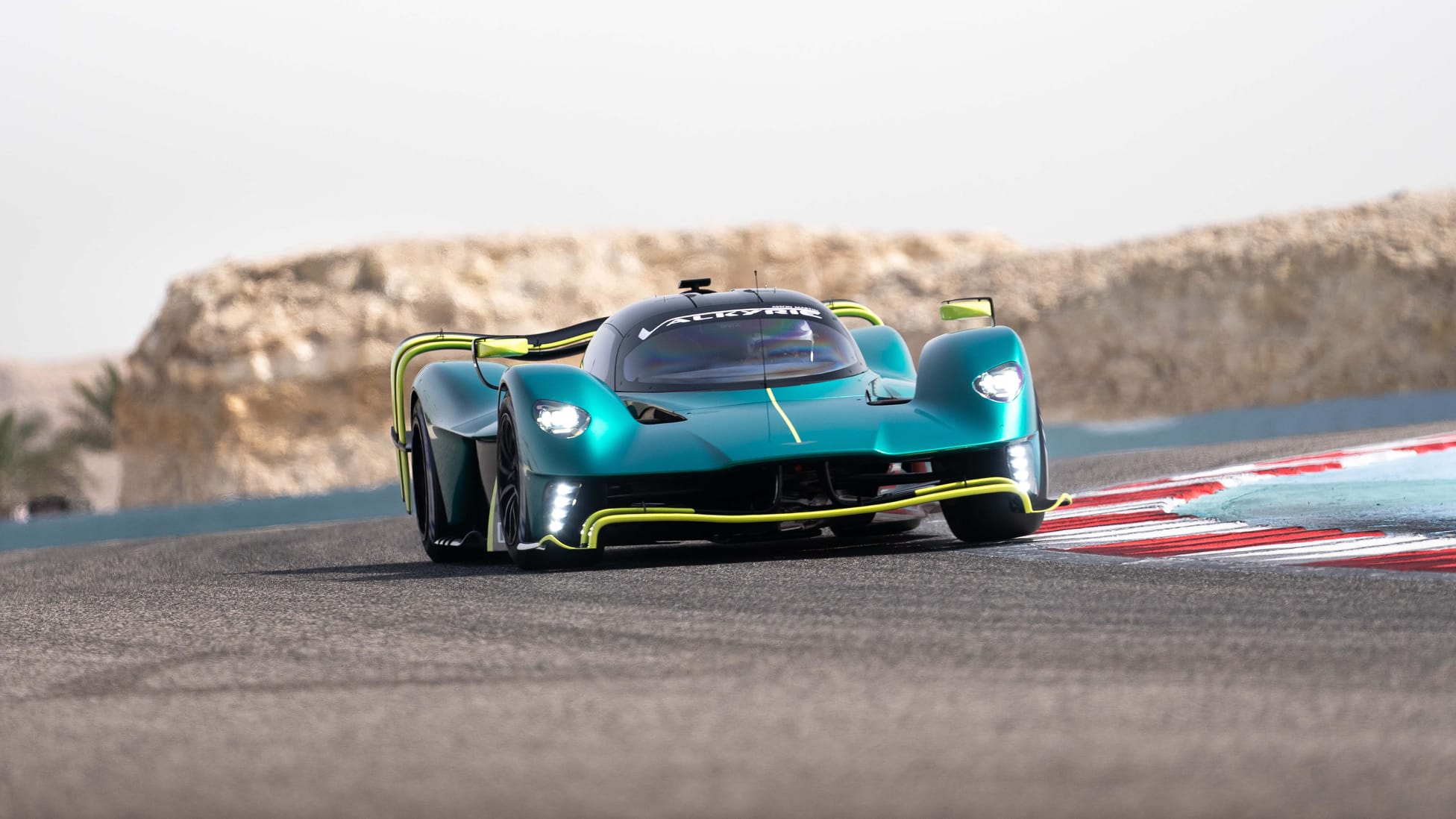 Aston Martin Valkyrie AMR Pro: Harris drives the track-only racer | Top ...