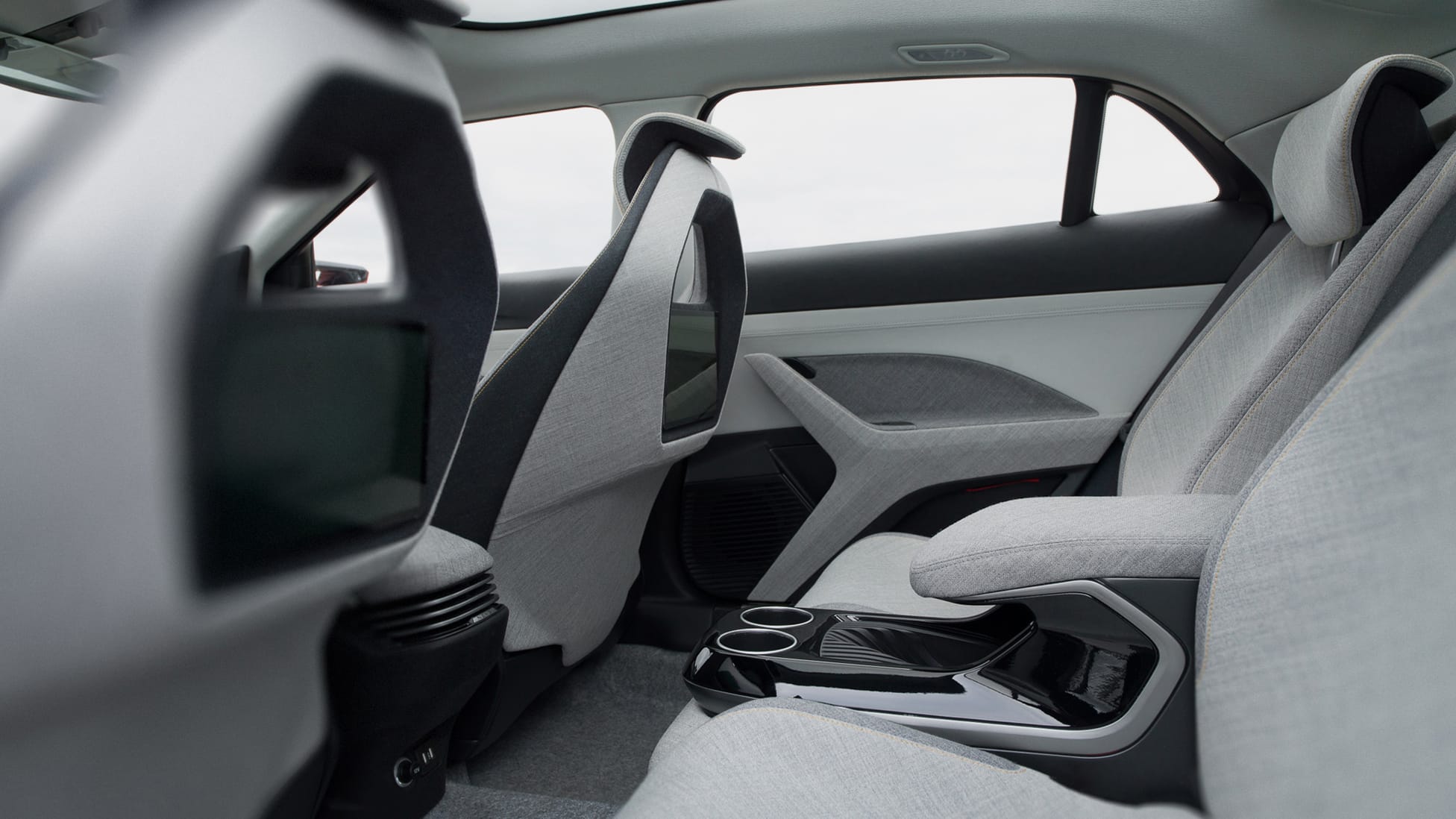 Meet Emily, a secret electric GT developed in 10 months by Saab ...