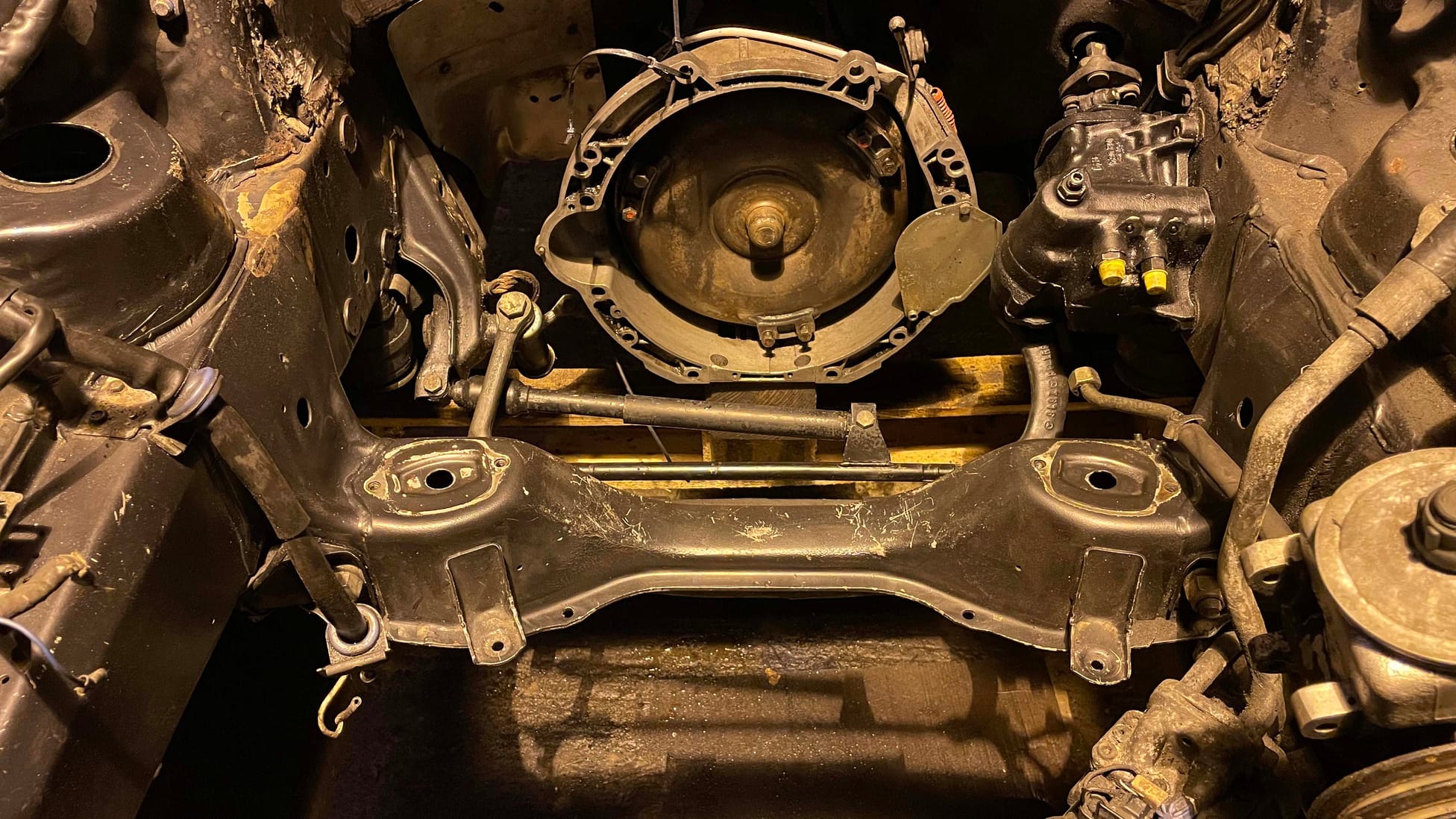 Uh oh, the Brabus W126 needs a new engine | Top Gear