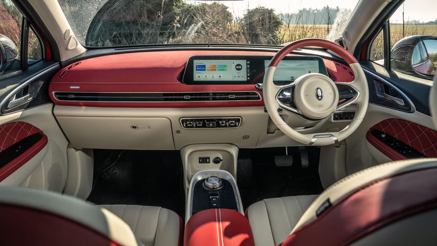 GWM ORA Funky Cat Interior Layout & Technology | Top Gear