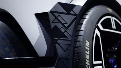 This is the Alpine 290_β, and it wants to reboot the hot hatch for the ...