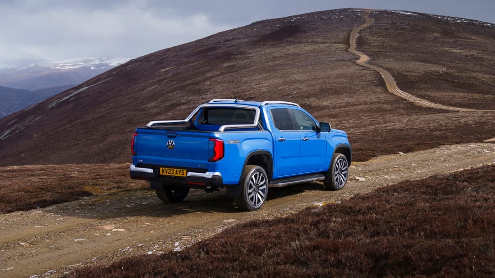 Volkswagen Amarok Driving, Engines & Performance | Top Gear